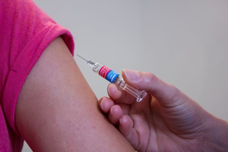 How to Better Control Your Vaccine Storage Temperatures - SensoScientific
