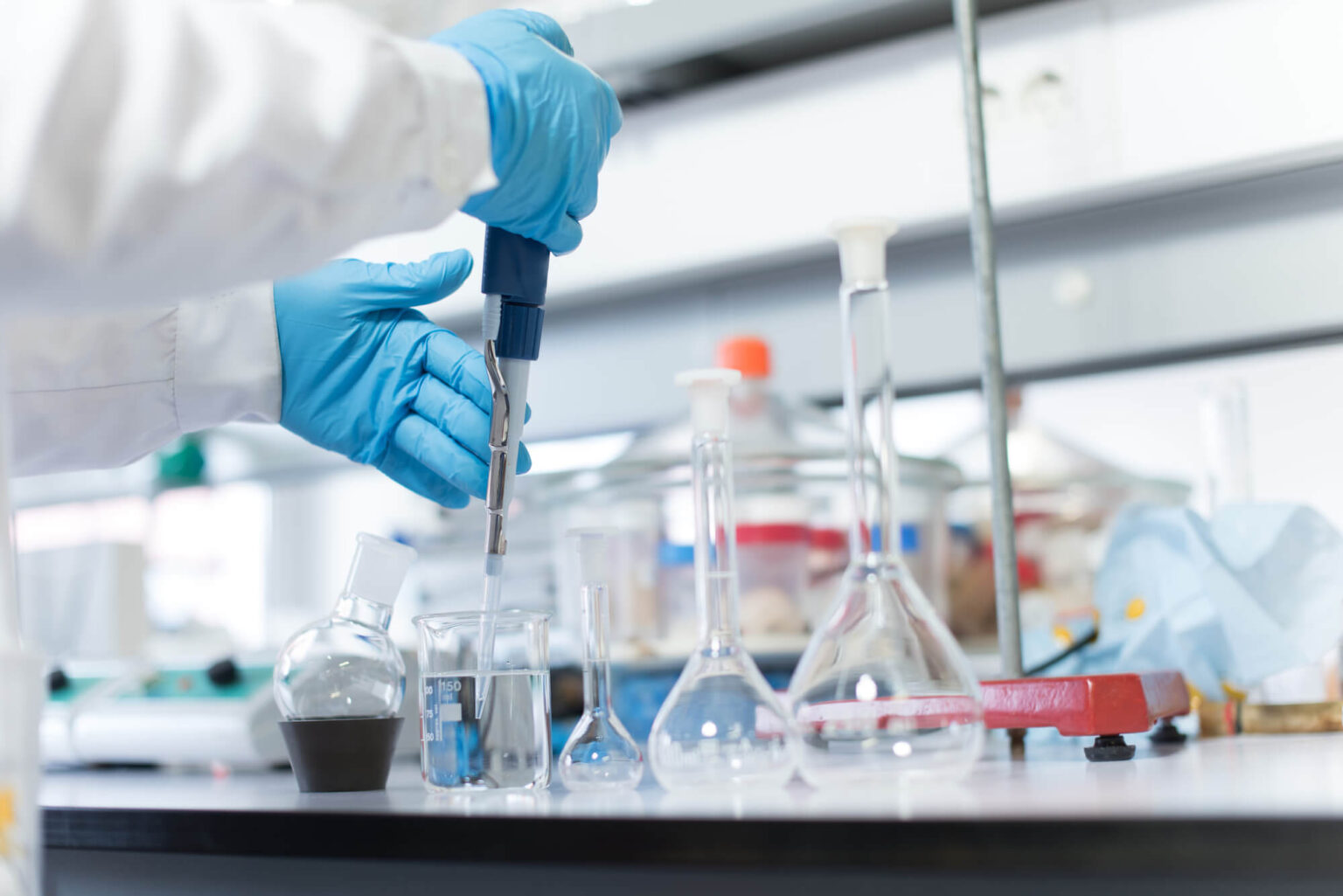 How to Maintain Optimal Laboratory Temperature and Humidity ...