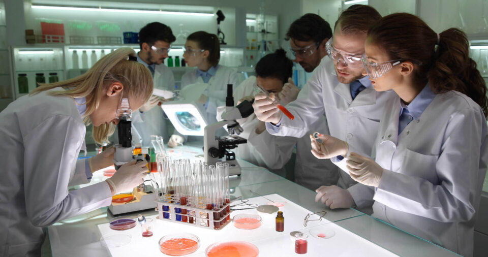 Maintaining Laboratory Temperature and Humidity - SensoScientific